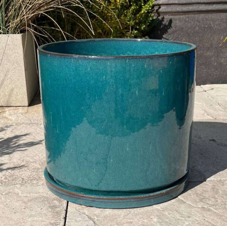 Vaso Dark Green Egg Pot Large | World of Pots