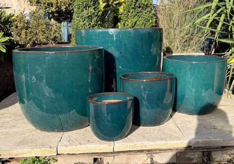 Large Glazed Ceramic Plant Pots for the Garden | World of Pots