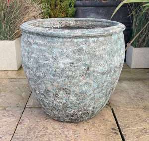 Atlantis Blue Tall Rimmed Egg Pot | World of Pots
