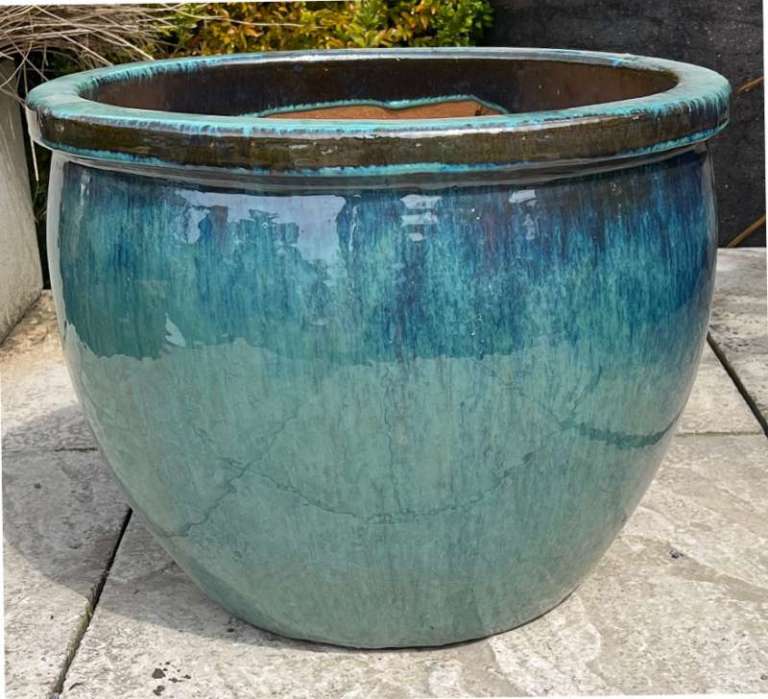 Glazed Green Ace Pot | World of Pots