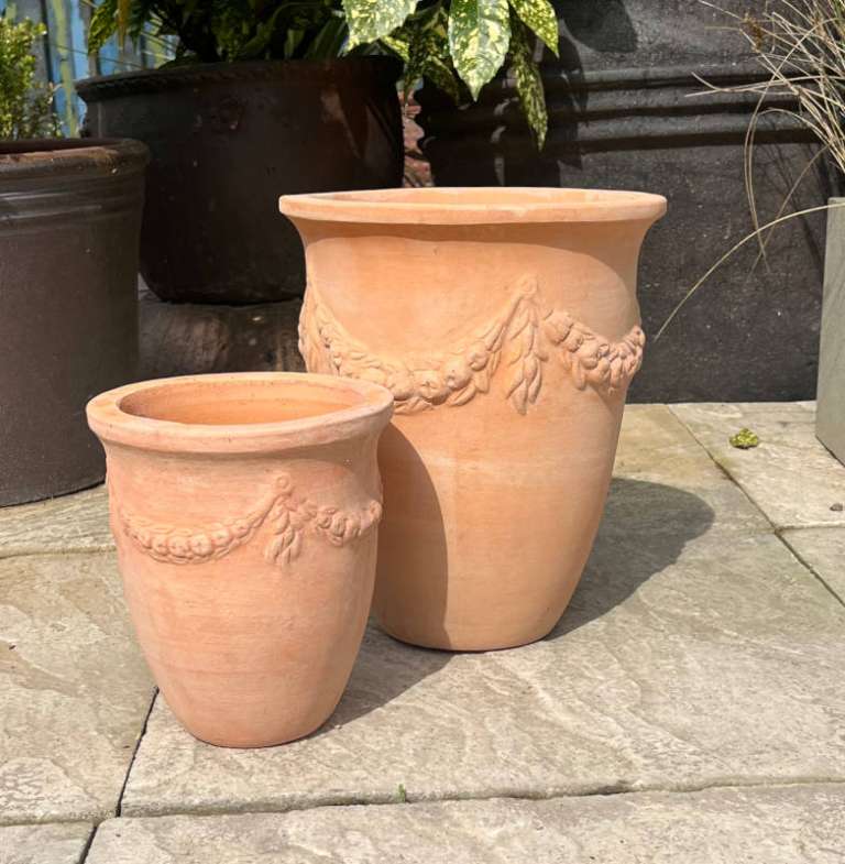 Our Specilaist Garden pots on Sale | World of Pots